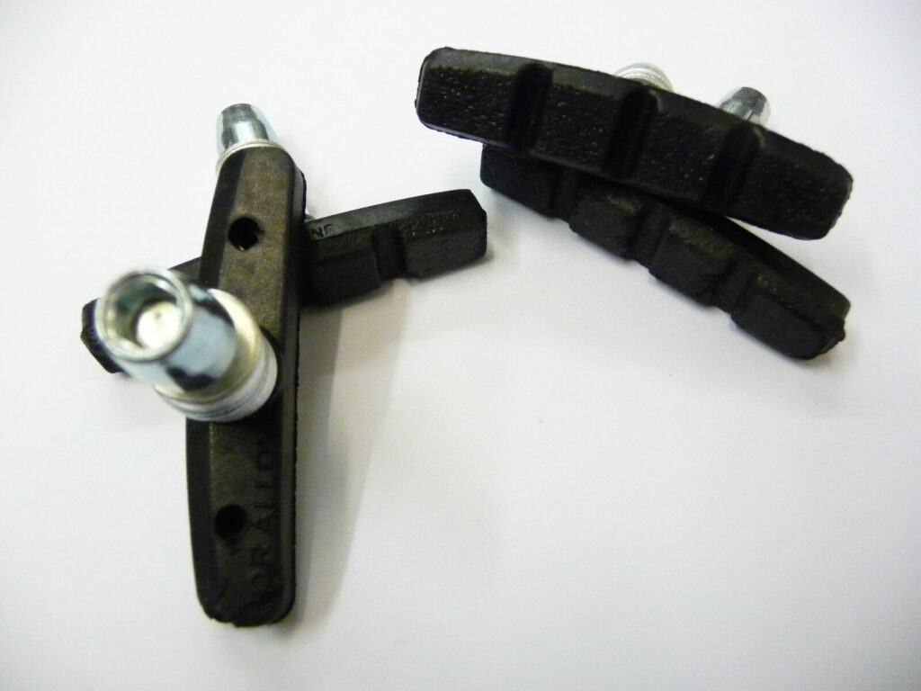 BRAKE Blocks 2 PAIR V-Brake bike Pad mountain bike cycle ATB MTB ...