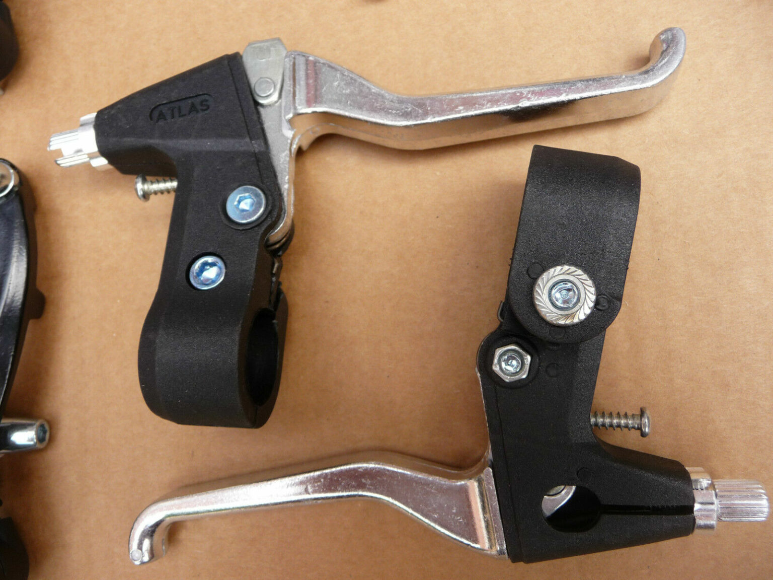 Complete V-brake Set – Black VBrake calipers / brake levers / cables ...