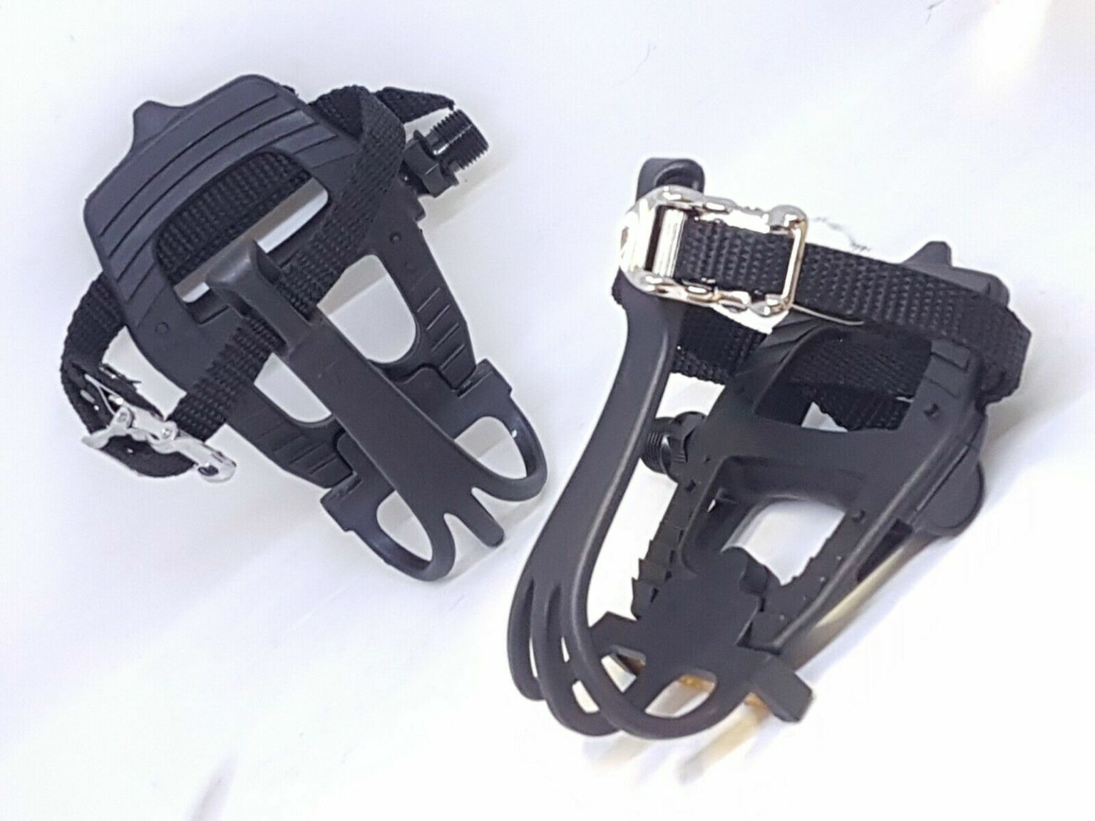 PEDALS 9/16" Raleigh VP Lightweight Resin Toe Clip Straps Road Bike ...